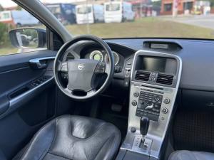 Black Volvo XC60 2009 in Cesis, with an engine capacity of 2.40 L and mileage of 277 thousand km for 7500 €, photo 9 on AUTOMOTO.COM.LV