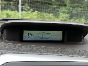 Black Volvo XC60 2009 in Taurage, with an engine capacity of 2.40 L and mileage of 350 thousand km for 5350 €, photo 23 on AUTOMOTO.COM.LV