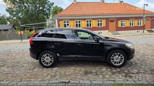 Melns Volvo XC60 2009 Jelgava, ar dzinēja tilpumu 2.40 L un nobraukumu 0 tūkst. km par 3290 €, foto 7 vietnē AUTOMOTO.COM.LV