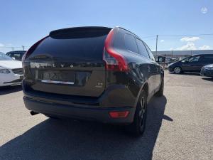 Black Volvo XC60 2009 in Kaunas, with an engine capacity of 2.40 L and mileage of 260 thousand km for 5900 €, photo 5 on AUTOMOTO.COM.LV