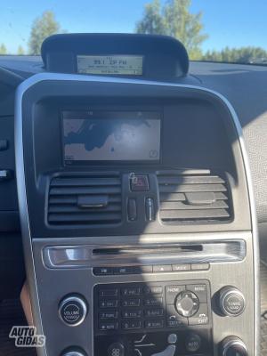 Black Volvo XC60 2009 in Panevezys, with an engine capacity of 2.40 L and mileage of 374 thousand km for 4600 €, photo 21 on AUTOMOTO.COM.LV