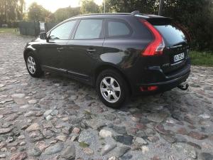 Melns Volvo XC60 2009 Šilutė, ar dzinēja tilpumu 2.40 L un nobraukumu 343 tūkst. km par 6350 €, foto 3 vietnē AUTOMOTO.COM.LV
