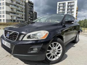 Melns Volvo XC60 2009 Viļņa, ar dzinēja tilpumu 2.40 L un nobraukumu 324 tūkst. km par 5699 €, foto  vietnē AUTOMOTO.COM.LV