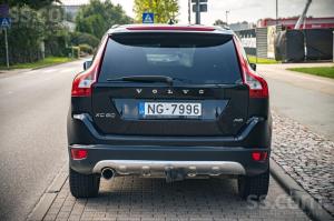 Melns Volvo XC60 2009 Rīga, ar dzinēja tilpumu 2.40 L un nobraukumu 0 tūkst. km par 4990 €, foto 6 vietnē AUTOMOTO.COM.LV
