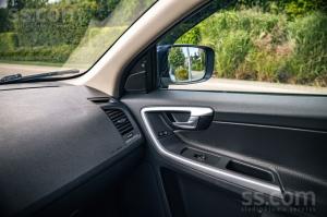 Melns Volvo XC60 2009 Rīga, ar dzinēja tilpumu 2.40 L un nobraukumu 0 tūkst. km par 4990 €, foto 17 vietnē AUTOMOTO.COM.LV
