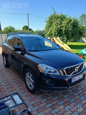 Black Volvo XC60 2009 in Daugavpils, with an engine capacity of 2.40 L and mileage of 234 thousand km for 8500 €, photo  on AUTOMOTO.COM.LV