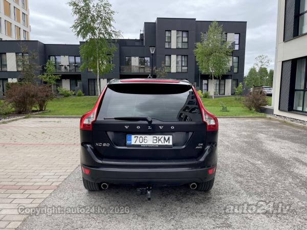 Black Volvo XC60 2009 in Tartu, with an engine capacity of 2.40 L and mileage of 380 thousand km for 5999 €, photo 9 on AUTOMOTO.COM.LV