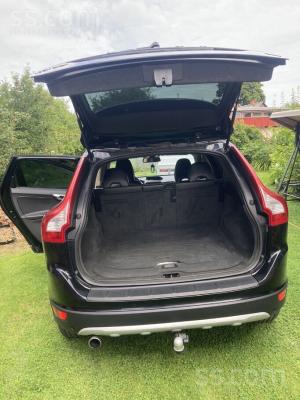 Melns Volvo XC60 2009 Limbaži, ar dzinēja tilpumu 2.40 L un nobraukumu 307 tūkst. km par 6800 €, foto 4 vietnē AUTOMOTO.COM.LV