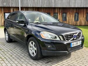 Melns Volvo XC60 2009 Tauragė, ar dzinēja tilpumu 2.40 L un nobraukumu 350 tūkst. km par 4750 €, foto 8 vietnē AUTOMOTO.COM.LV