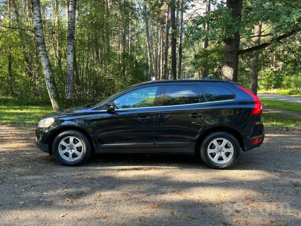 Melns Volvo XC60 2009 Rīga, ar dzinēja tilpumu 2.40 L un nobraukumu 0 tūkst. km par 6499 €, foto 3 vietnē AUTOMOTO.COM.LV