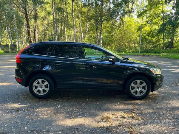 Melns Volvo XC60 2009 Rīga, ar dzinēja tilpumu 2.40 L un nobraukumu 0 tūkst. km par 6499 €, foto 7 vietnē AUTOMOTO.COM.LV