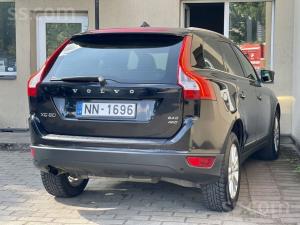Black Volvo XC60 2009 in Riga, with an engine capacity of 2.40 L and mileage of 0 thousand km for 7300 €, photo 5 on AUTOMOTO.COM.LV