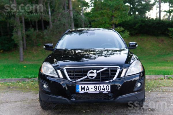 Melns Volvo XC60 2009 Talsi, ar dzinēja tilpumu 2.40 L un nobraukumu 379 tūkst. km par 4350 €, foto 3 vietnē AUTOMOTO.COM.LV