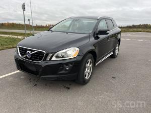 Melns Volvo XC60 2009 Bauska, ar dzinēja tilpumu 2.40 L un nobraukumu 290 tūkst. km par 6400 €, foto 12 vietnē AUTOMOTO.COM.LV