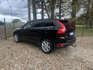 Melns Volvo XC60 2009 Cēsis, ar dzinēja tilpumu 2.40 L un nobraukumu 0 tūkst. km par 8400 €, foto 7 vietnē AUTOMOTO.COM.LV