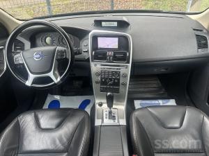 Melns Volvo XC60 2009 Cēsis, ar dzinēja tilpumu 2.40 L un nobraukumu 0 tūkst. km par 8400 €, foto 10 vietnē AUTOMOTO.COM.LV