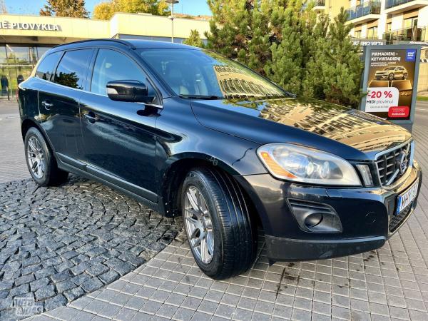 Volvo XC60 2009 Viļņa vietnē Melns Volvo XC60 2009 Viļņa, ar dzinēja tilpumu 2.40 L un nobraukumu 369 tūkst. km par 6450 €, foto 4 vietnē AUTOMOTO.COM.LV
