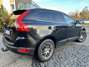 Black Volvo XC60 2009 in Vilnius, with an engine capacity of 2.40 L and mileage of 369 thousand km for 6450 €, photo 6 on AUTOMOTO.COM.LV
