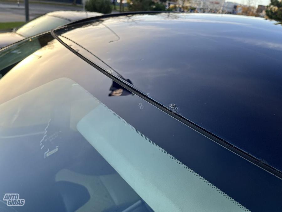 Black Volvo XC60 2009 in Vilnius, with an engine capacity of 2.40 L and mileage of 369 thousand km for 6450 €, photo 22 on AUTOMOTO.COM.LV