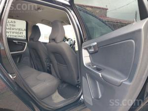 Melns Volvo XC60 2009 Rēzekne, ar dzinēja tilpumu 2.40 L un nobraukumu 0 tūkst. km par 6950 €, foto 10 vietnē AUTOMOTO.COM.LV