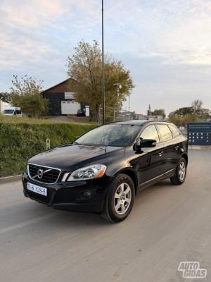 Black Volvo XC60 2009 in Vilnius, with an engine capacity of 2.40 L and mileage of 289 thousand km for 6350 €, photo  on AUTOMOTO.COM.LV