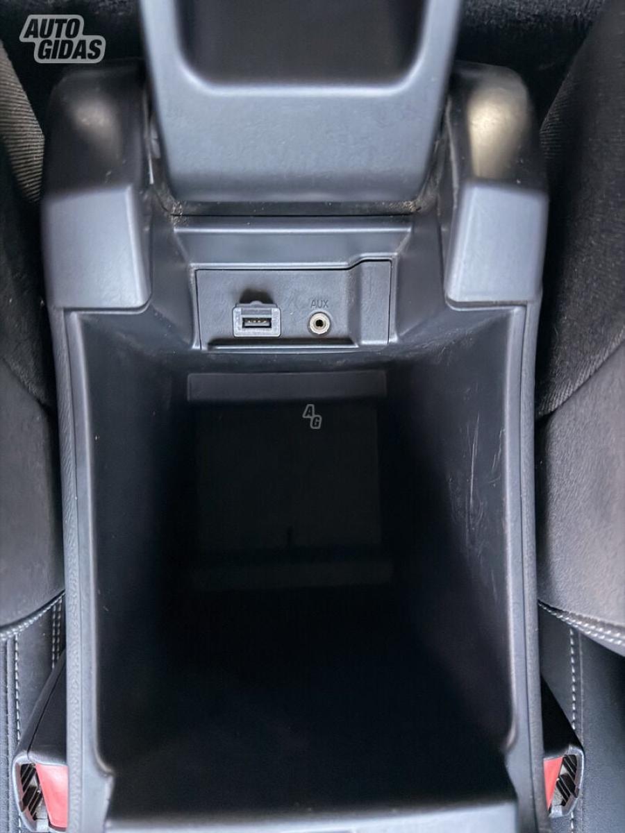 Melns Volvo XC60 2009 Viļņa, ar dzinēja tilpumu 2.40 L un nobraukumu 289 tūkst. km par 6350 €, foto 10 vietnē AUTOMOTO.COM.LV