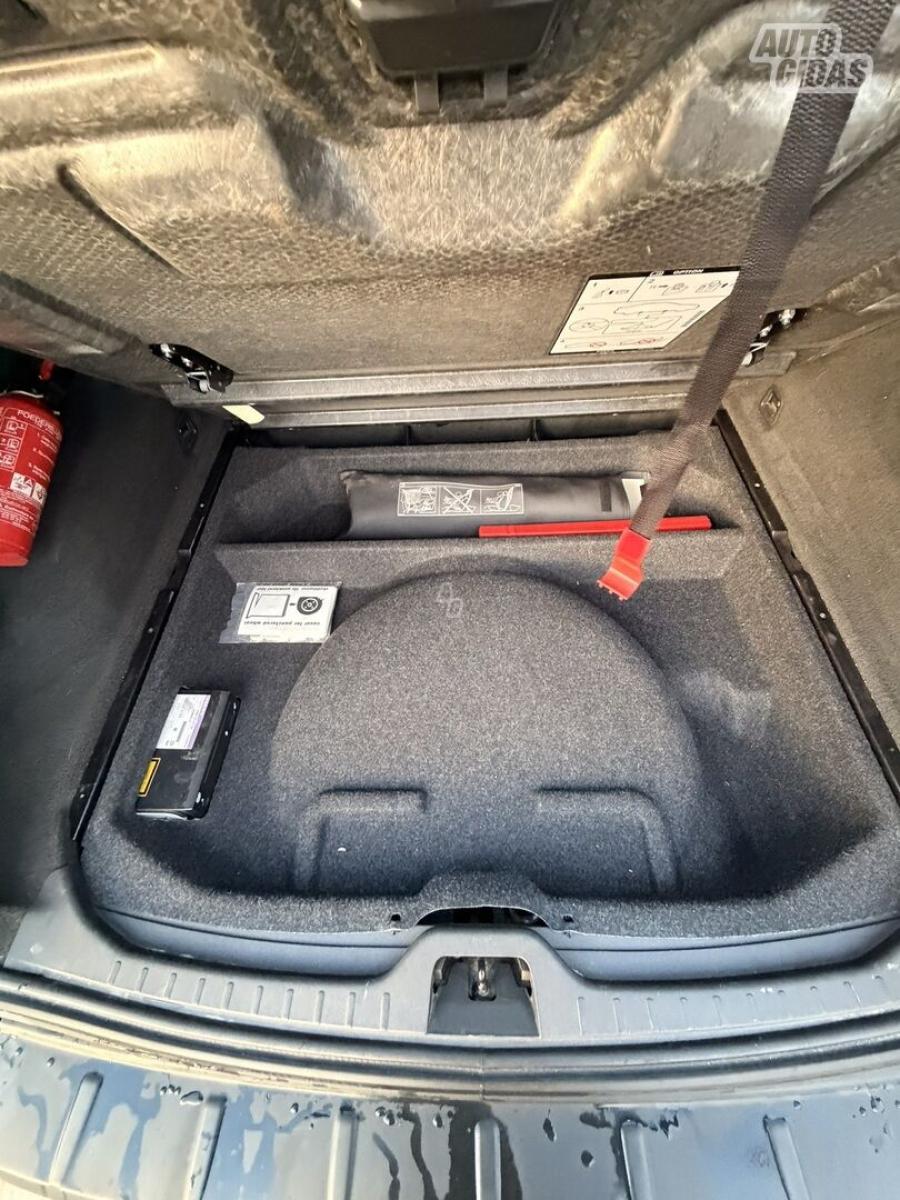 Melns Volvo XC60 2009 Viļņa, ar dzinēja tilpumu 2.40 L un nobraukumu 289 tūkst. km par 6350 €, foto 15 vietnē AUTOMOTO.COM.LV