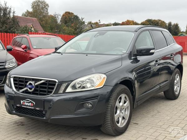 Melns Volvo XC60 2009 Pabradė, ar dzinēja tilpumu 2.40 L un nobraukumu 268 tūkst. km par 7950 €, foto 1 vietnē AUTOMOTO.COM.LV
