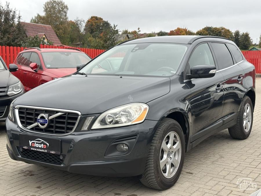 Melns Volvo XC60 2009 Pabradė, ar dzinēja tilpumu 2.40 L un nobraukumu 268 tūkst. km par 7950 €, foto 1 vietnē AUTOMOTO.COM.LV