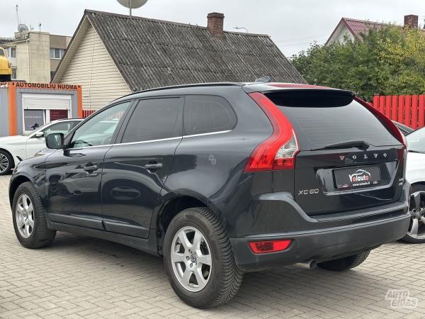 Melns Volvo XC60 2009 Pabradė, ar dzinēja tilpumu 2.40 L un nobraukumu 268 tūkst. km par 7950 €, foto 7 vietnē AUTOMOTO.COM.LV