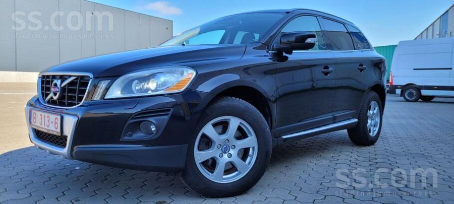 Black Volvo XC60 2010 in Riga, with an engine capacity of 2.40 L and mileage of 0 thousand km for 12790 €, photo 5 on AUTOMOTO.COM.LV