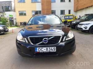 Black Volvo XC60 2010 in Daugavpils, with an engine capacity of 2.40 L and mileage of 0 thousand km for 9550 €, photo 3 on AUTOMOTO.COM.LV
