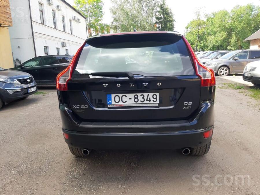 Black Volvo XC60 2010 in Daugavpils, with an engine capacity of 2.40 L and mileage of 0 thousand km for 9550 €, photo 7 on AUTOMOTO.COM.LV
