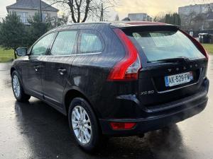 Black Volvo XC60 2010 in Taurage, with an engine capacity of 2.40 L and mileage of 313 thousand km for 6500 €, photo 7 on AUTOMOTO.COM.LV