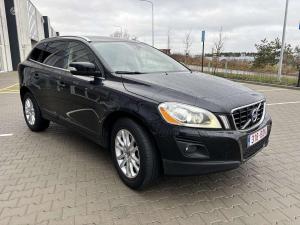 Black Volvo XC60 2010 in Vilnius, with an engine capacity of 2.40 L and mileage of 166 thousand km for 8700 €, photo 3 on AUTOMOTO.COM.LV