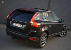 Melns Volvo XC60 2010 Klaipėda, ar dzinēja tilpumu 2.40 L un nobraukumu 320 tūkst. km par 8450 €, foto 2 vietnē AUTOMOTO.COM.LV
