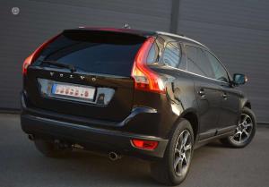 Melns Volvo XC60 2010 Klaipėda, ar dzinēja tilpumu 2.40 L un nobraukumu 320 tūkst. km par 8450 €, foto 28 vietnē AUTOMOTO.COM.LV