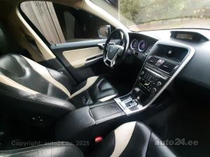 Melns Volvo XC60 2010 Tartu, ar dzinēja tilpumu 2.40 L un nobraukumu 173 tūkst. km par 11190 €, foto 18 vietnē AUTOMOTO.COM.LV
