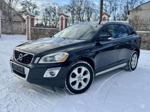 Melns Volvo XC60 2010 Viļņa, ar dzinēja tilpumu 2.40 L un nobraukumu 290 tūkst. km par 7000 €, foto 2 vietnē AUTOMOTO.COM.LV