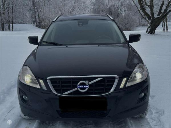Melns Volvo XC60 2010 Marijampole, ar dzinēja tilpumu 2.40 L un nobraukumu 325 tūkst. km par 5850 €, foto 5 vietnē AUTOMOTO.COM.LV