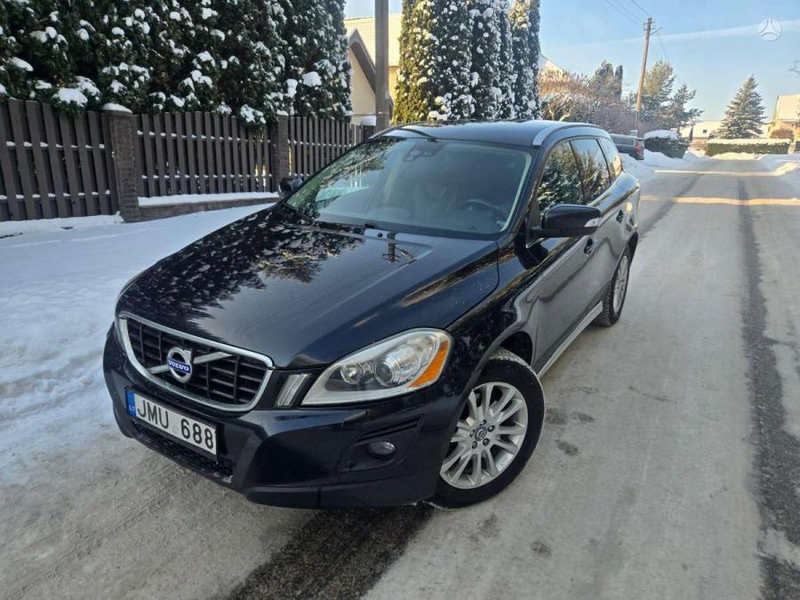 Черный Вольво ХС60 2010 в Вильнюс, объемом двигателя 2.40 л и пробегом 300 тыс. км за 5950 €, фото 12 на AUTOMOTO.COM.LV