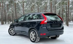 Melns Volvo XC60 2010 Mažeikiai, ar dzinēja tilpumu 2.40 L un nobraukumu 307 tūkst. km par 7750 €, foto 4 vietnē AUTOMOTO.COM.LV