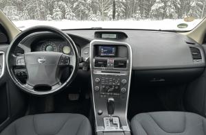 Melns Volvo XC60 2010 Mažeikiai, ar dzinēja tilpumu 2.40 L un nobraukumu 307 tūkst. km par 7750 €, foto 9 vietnē AUTOMOTO.COM.LV