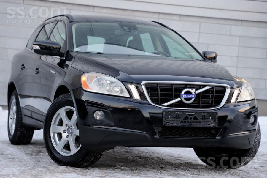 Melns Volvo XC60 2010 Tukums, ar dzinēja tilpumu 2.40 L un nobraukumu 335 tūkst. km par 7477 €, foto 2 vietnē AUTOMOTO.COM.LV