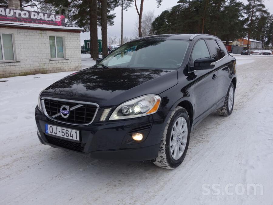 Melns Volvo XC60 2010 Rīga, ar dzinēja tilpumu 2.40 L un nobraukumu 0 tūkst. km par 7850 €, foto 1 vietnē AUTOMOTO.COM.LV