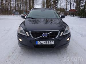 Melns Volvo XC60 2010 Rīga, ar dzinēja tilpumu 2.40 L un nobraukumu 0 tūkst. km par 7850 €, foto 3 vietnē AUTOMOTO.COM.LV