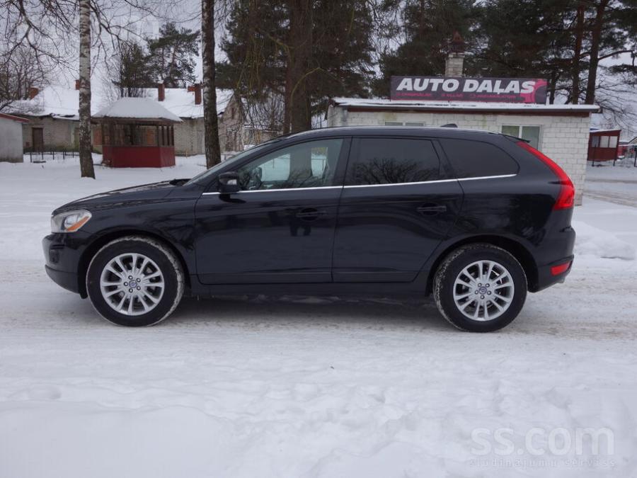 Melns Volvo XC60 2010 Rīga, ar dzinēja tilpumu 2.40 L un nobraukumu 0 tūkst. km par 7850 €, foto 11 vietnē AUTOMOTO.COM.LV