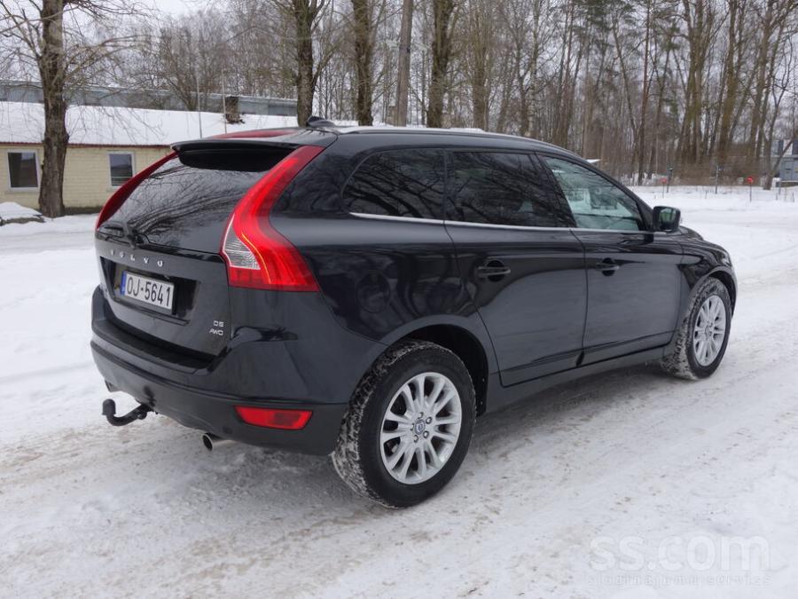 Melns Volvo XC60 2010 Rīga, ar dzinēja tilpumu 2.40 L un nobraukumu 0 tūkst. km par 7850 €, foto 14 vietnē AUTOMOTO.COM.LV