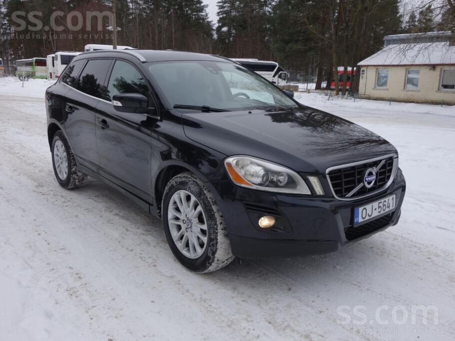 Melns Volvo XC60 2010 Rīga, ar dzinēja tilpumu 2.40 L un nobraukumu 0 tūkst. km par 7850 €, foto 16 vietnē AUTOMOTO.COM.LV