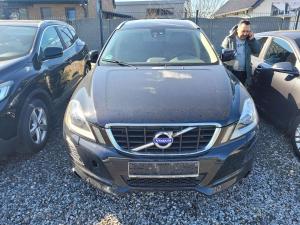 Black Volvo XC60 2010 in Telschi, with an engine capacity of 2.40 L and mileage of 300 thousand km for 5750 €, photo  on AUTOMOTO.COM.LV